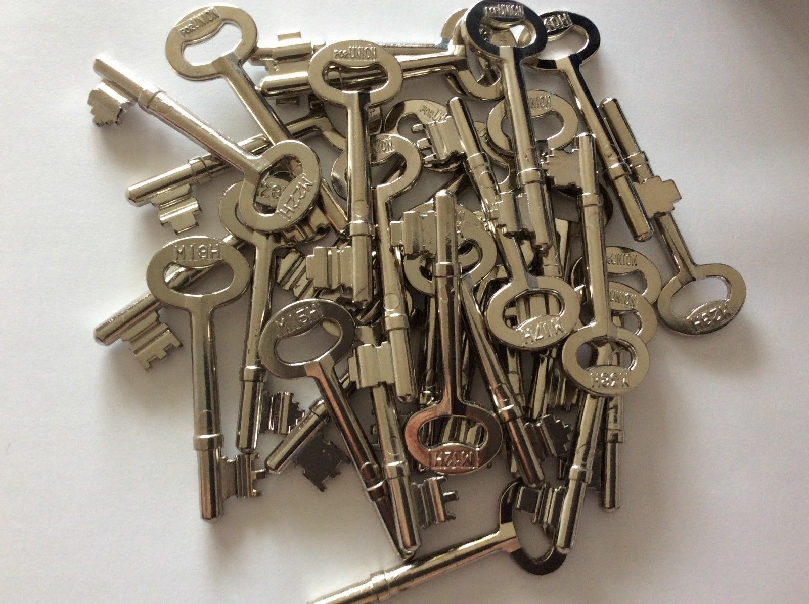 Union Yale 2 Lever Mortice Keys - M9H - M39H Pre Cut Mortice Key TS123 ...