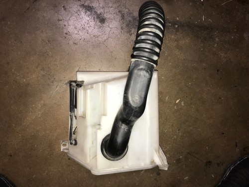 1998 1999 2000 2001 2002 2003 2004 2005 JAGUAR XK8 WINDSHIELD WASHER ...