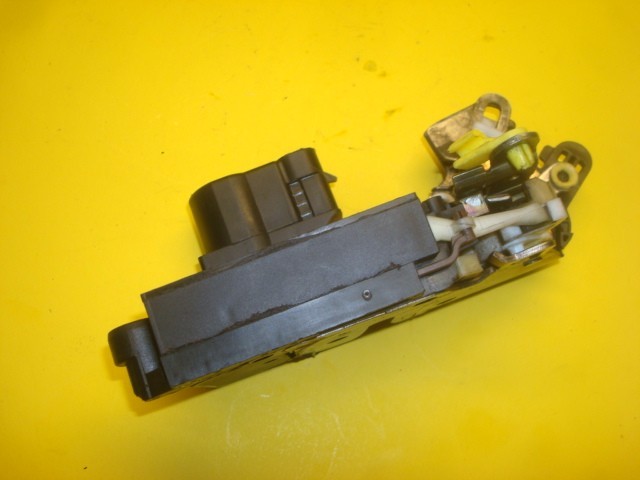 98-04 ISUZU RODEO DOOR LOCK ACTUATOR LATCH REAR PASSENGER RH OEM 99 00 ...