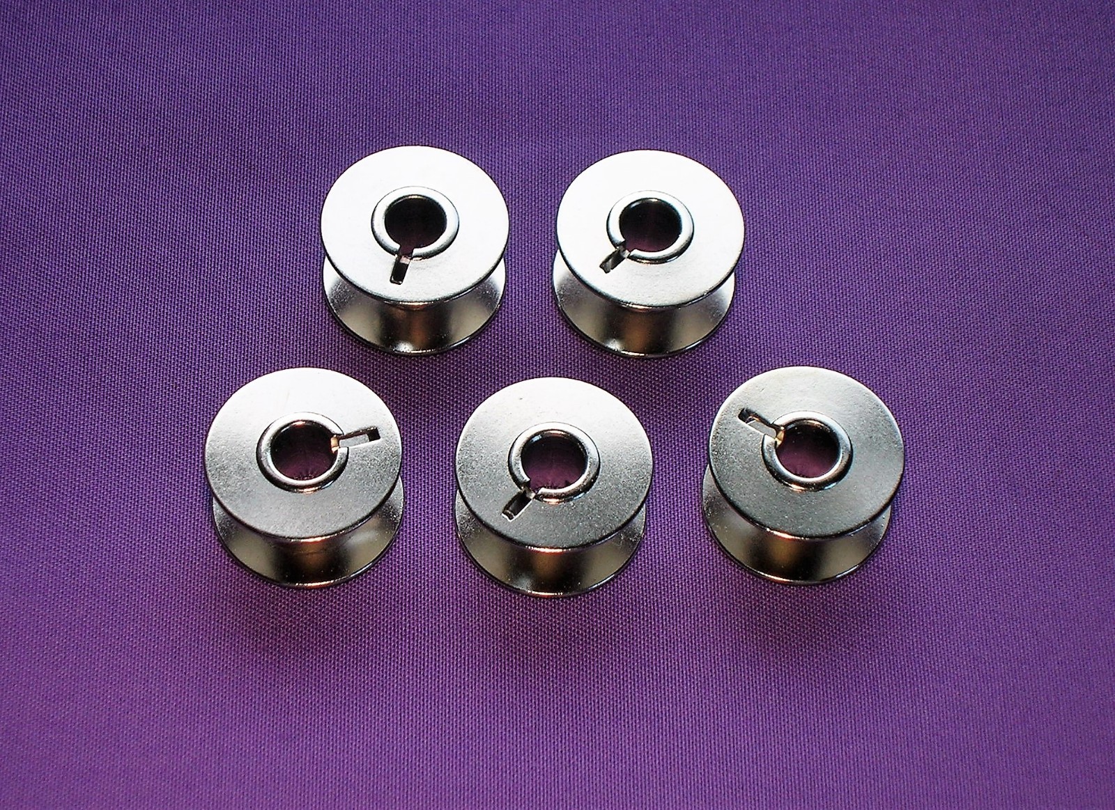 5 BOBBINS FITS SINGER 31, 44, 331K1, 31-15, 44, 331k, 16, 16u, 69 ...