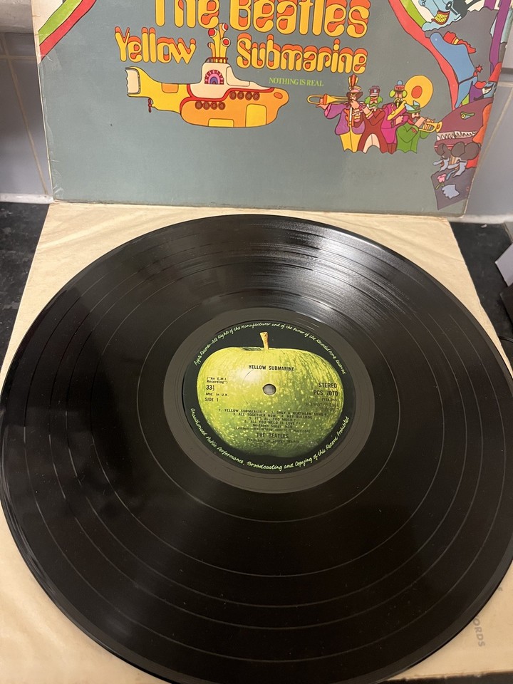 The Beatles Yellow Submarine (LP) UK Pressing PCS 7070 Apple (YEX.715 ...