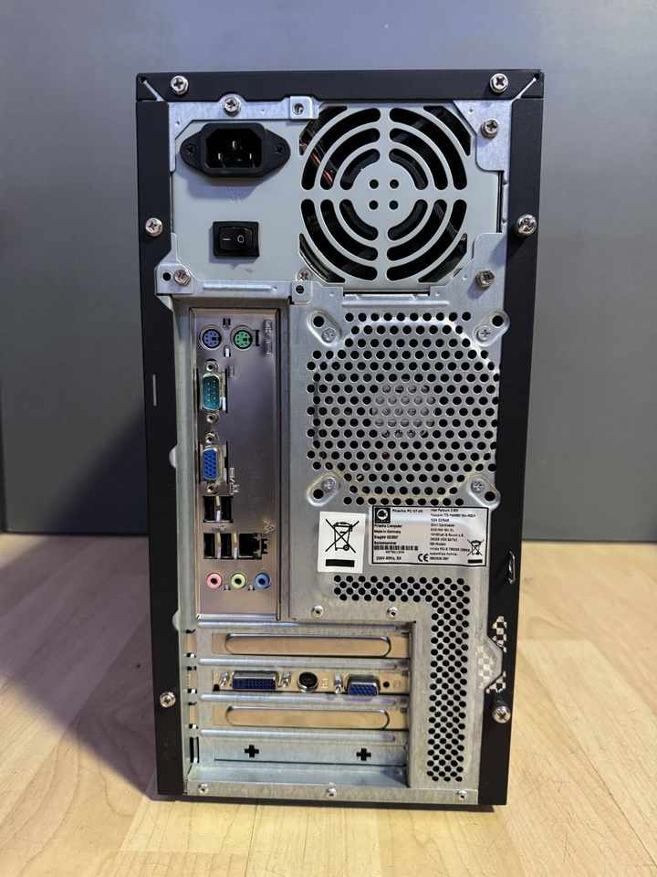 MSI XP Gamer PC - Intel Pentium 4 - 2 GB RAM - 250 GB HDD - Windows XP ...