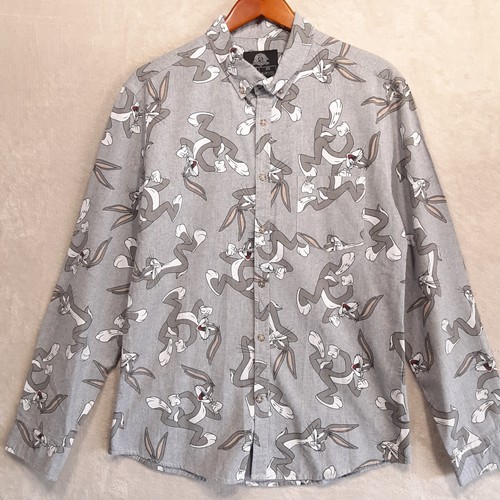Looney Tunes Mens Long Sleeve Button Down Shirt Sz.Medium/Gray/Bugs ...