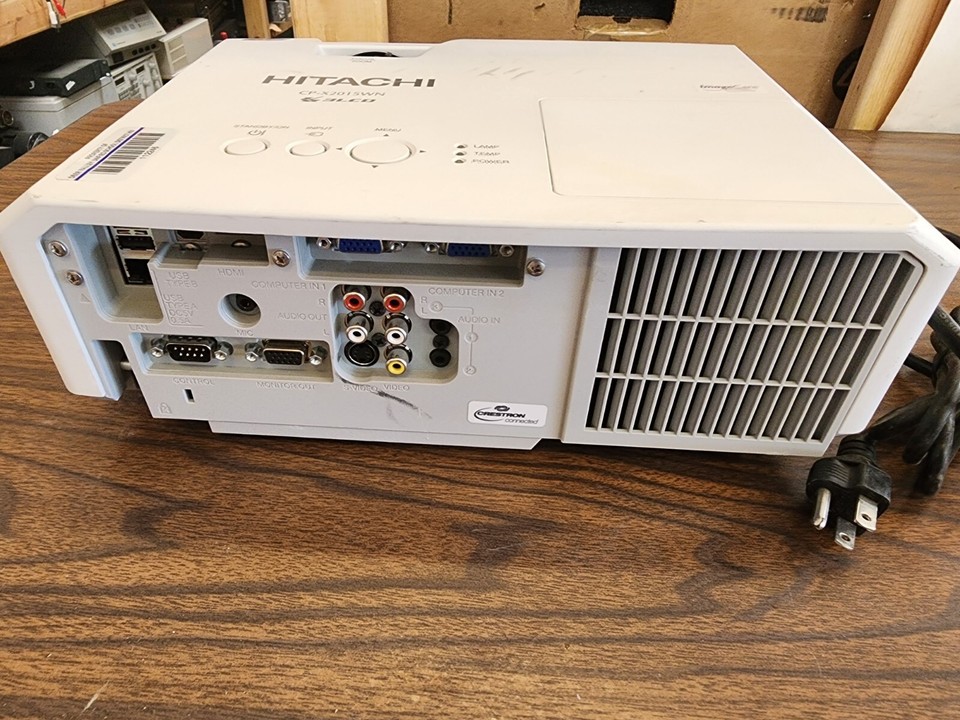 HITACHI CP-X2015WN Projector HP 1080p HDMI | eBay