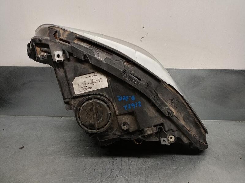 63117203240 Right Headlight for BMW 5 TOURING (F11) 520 D 2009 5314164 ...