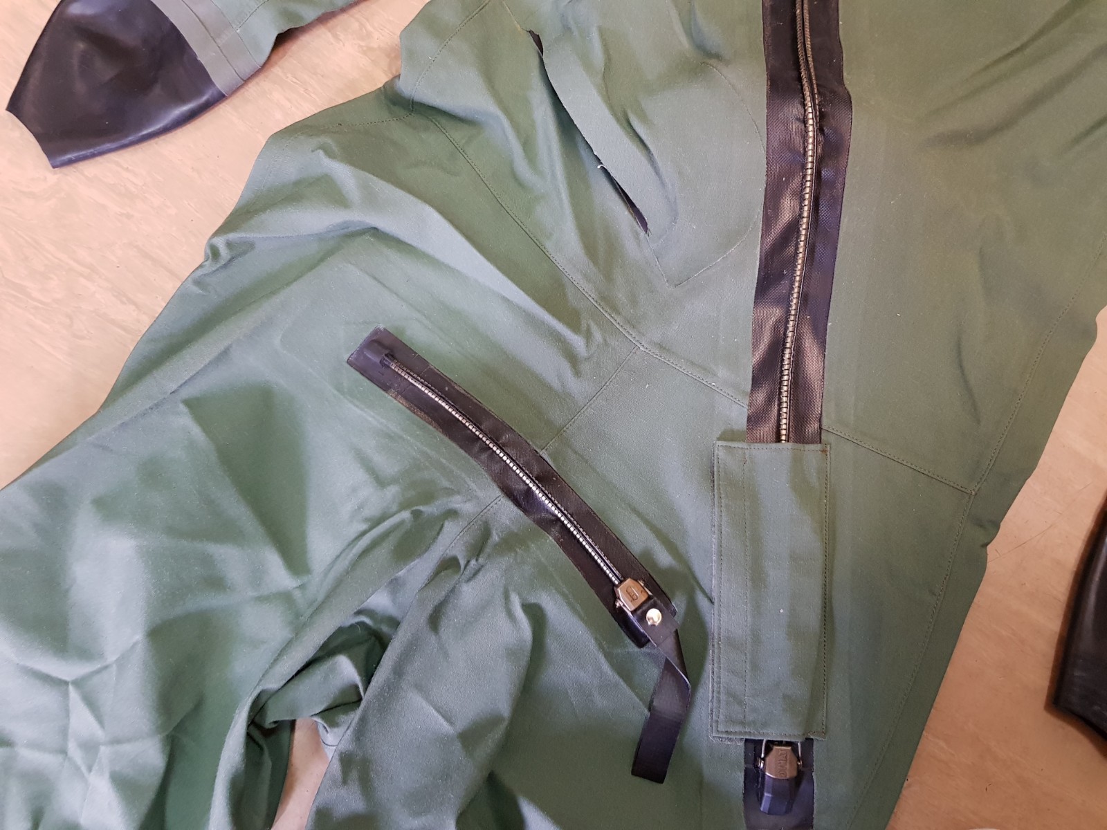Genuine RAF RFD Beaufort Sage Green Immersion Protection Suit Size 2A ...