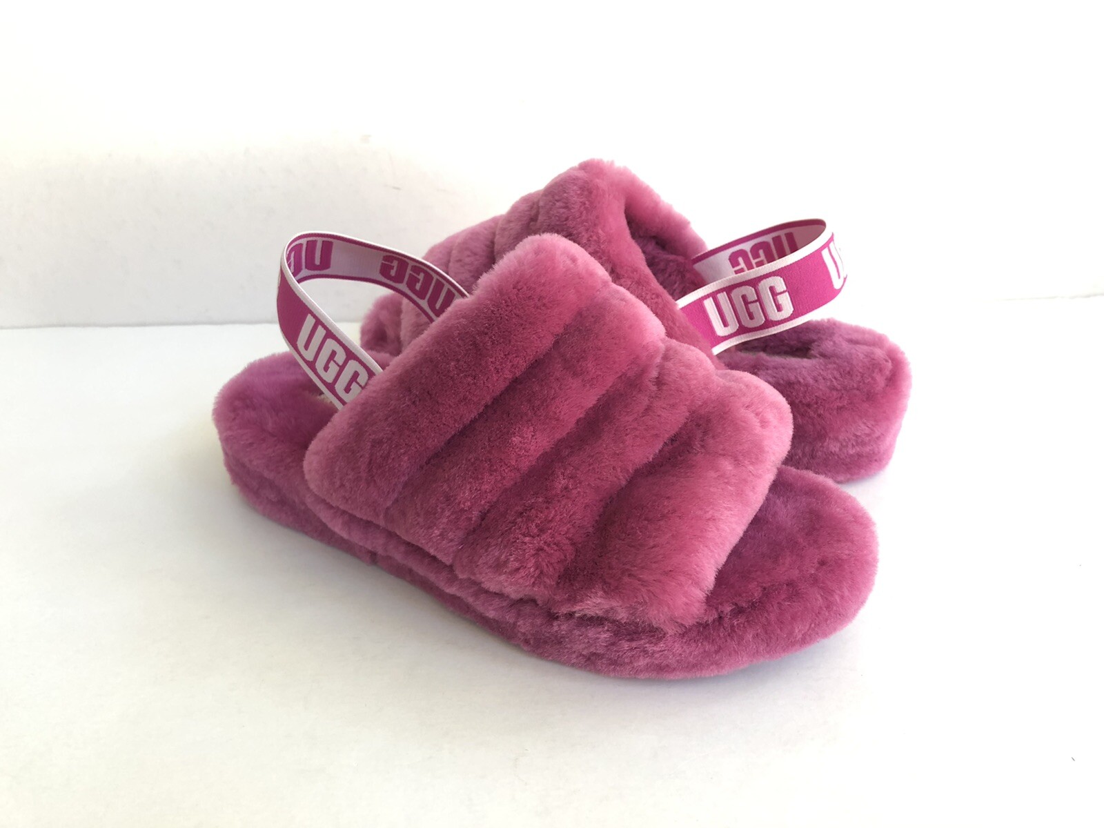 UGG FLUFF YEAH SLIDE FUCHSIA MOCASSIN SLIP ON SANDAL US 9 / EU 40 / UK ...