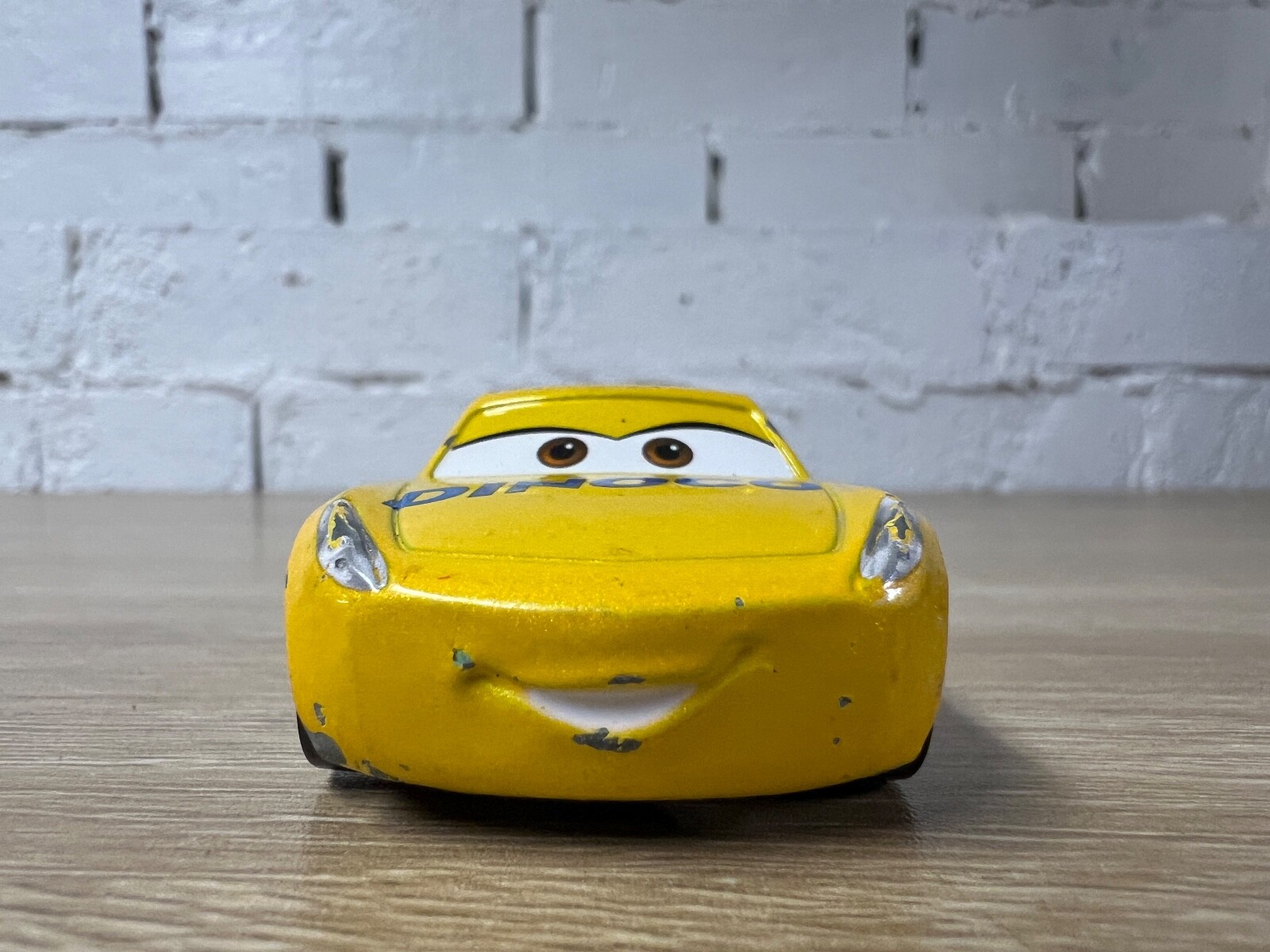 Dinoco Cruz Ramirez Next Gen Racer 51 Disney Pixar Diecast Metal Cars 3 ...