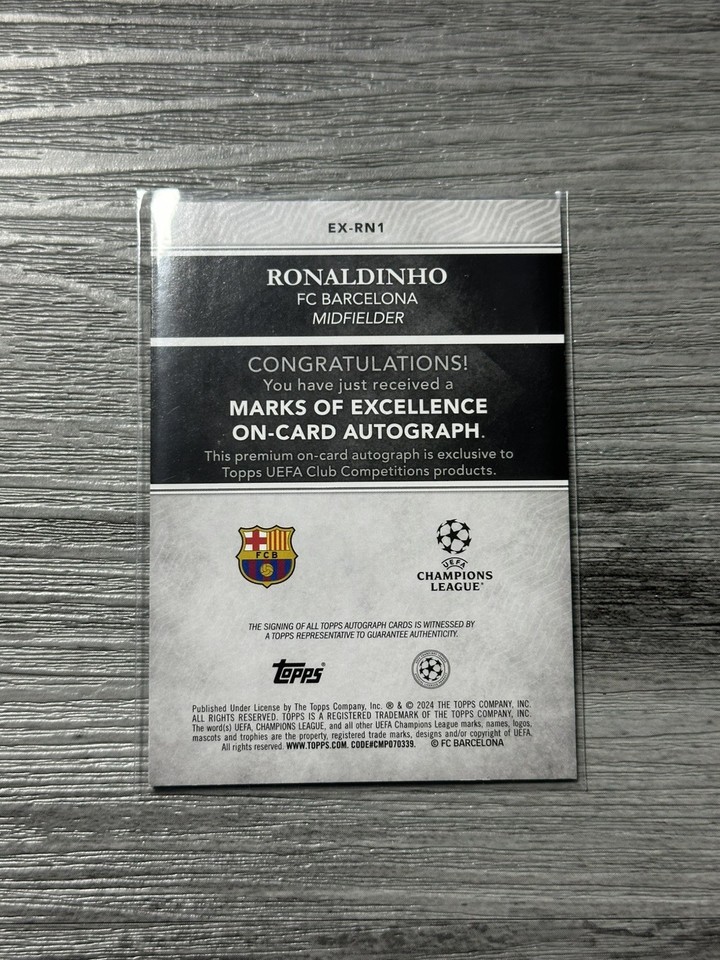 2024-25 Topps Definitive UEFA Ronaldinho Marks Of Excellence On Card ...