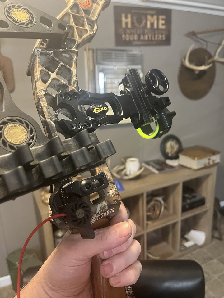 Mathews Z7 29” 50-60 Comes As Seen In Pictures with whisker biscuit ...