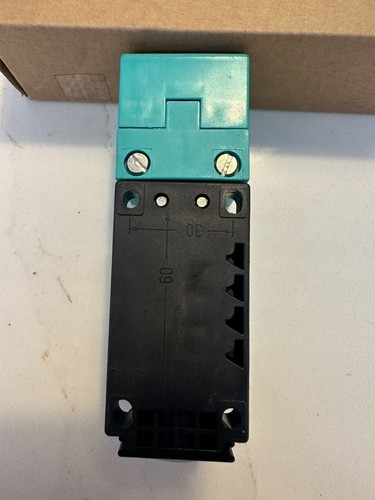 Pepperl+Fuchs 5 Way Positioning Sensor Head, 10-30VDC, New Open Box ...