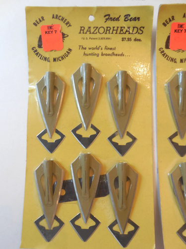 VTG Lot of 2 New Sealed Bear Archery Fred Bear Razorheads Broadheads Cards | eBay
