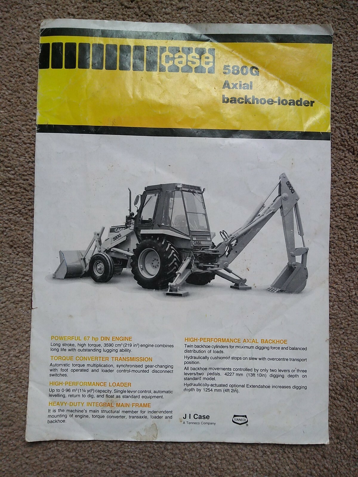 Tractopelle Case 580 G d’occasion