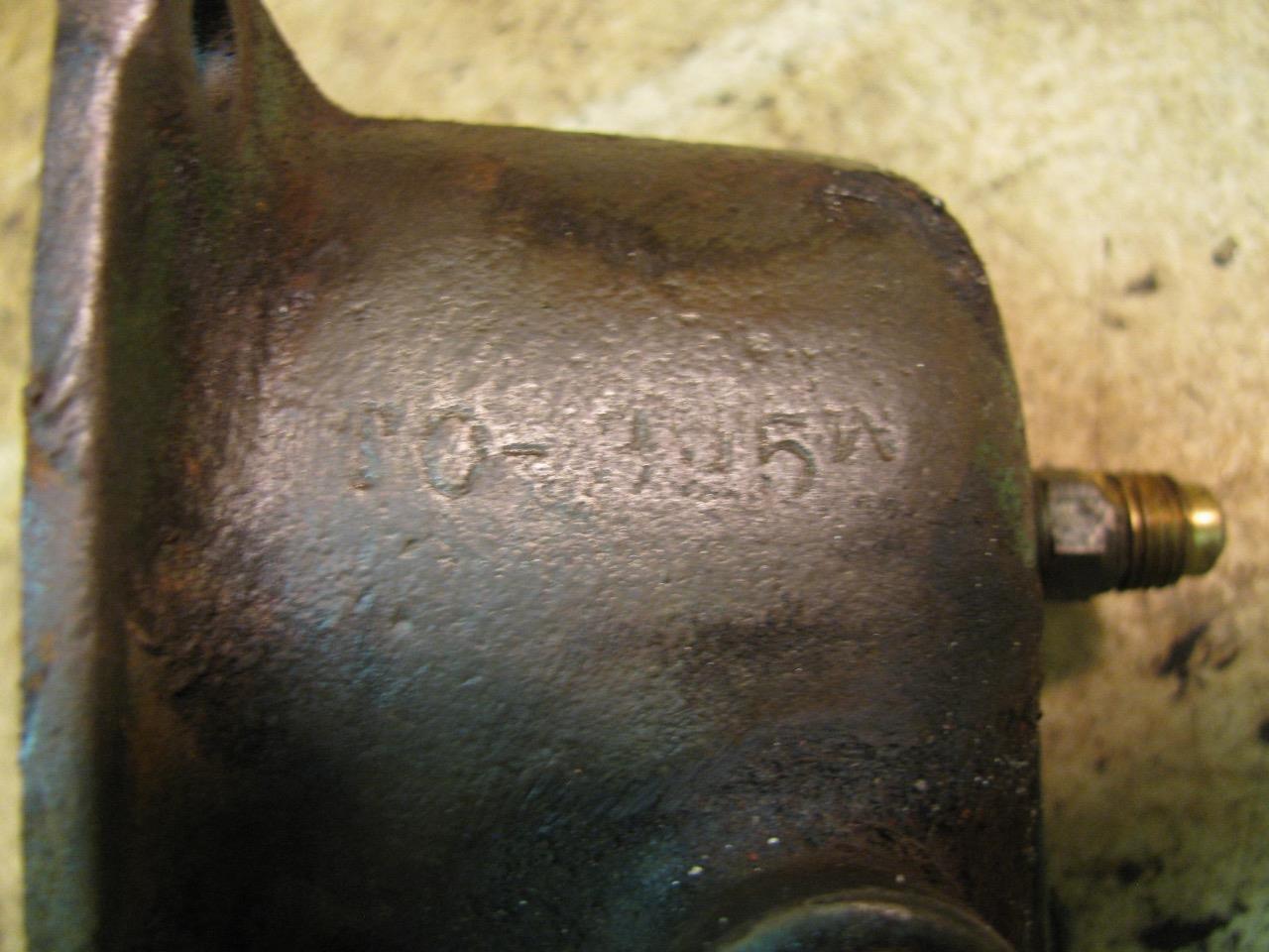 Wisconsin VE4 Engine Governor Cover And Arm TO325? | eBay