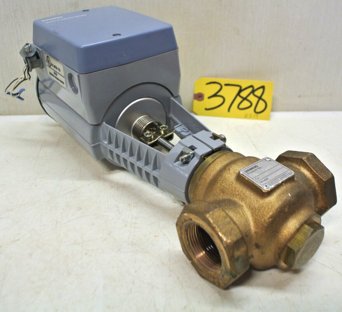SIEMENS SKD62U HYDRAULIC VALVE ACTUATOR w/SIEMENS Proportional Valve ...