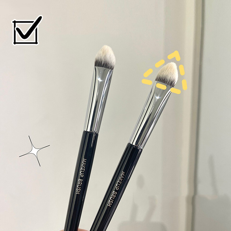 Pro Triangle Cone Makeup Brushes Cover Dark Circles Foundation ...