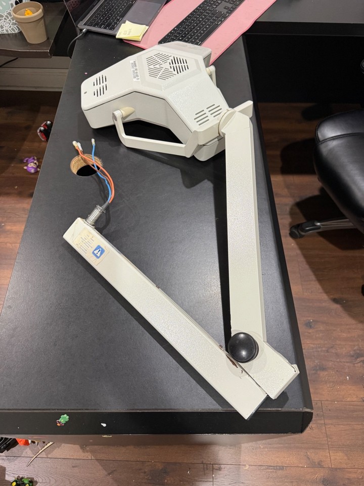 Burton Outpatient II Adjustable Medical Exam Procedure Light Model ...
