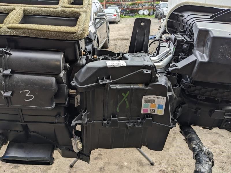 2015-2020 Ford F150 AC Heater Core Blower Housing Box FL3H-19B555-CN ...