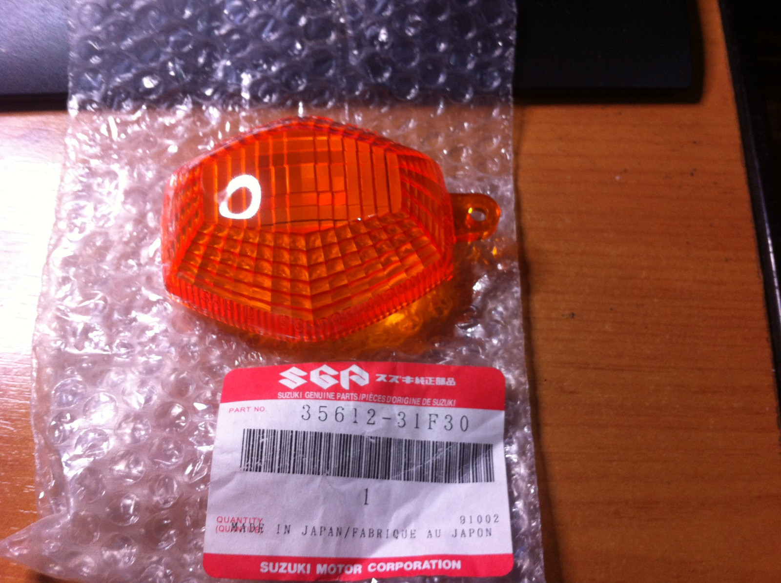 Suzuki Dl650/ 1000 GSF GSXR SV Indicator Lens 35612-31f30 Genuine OE ...