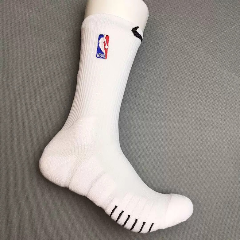 Nike NBA AUTHENTICS - Elite Quick Socks - All Colors - Mid vs Full ...