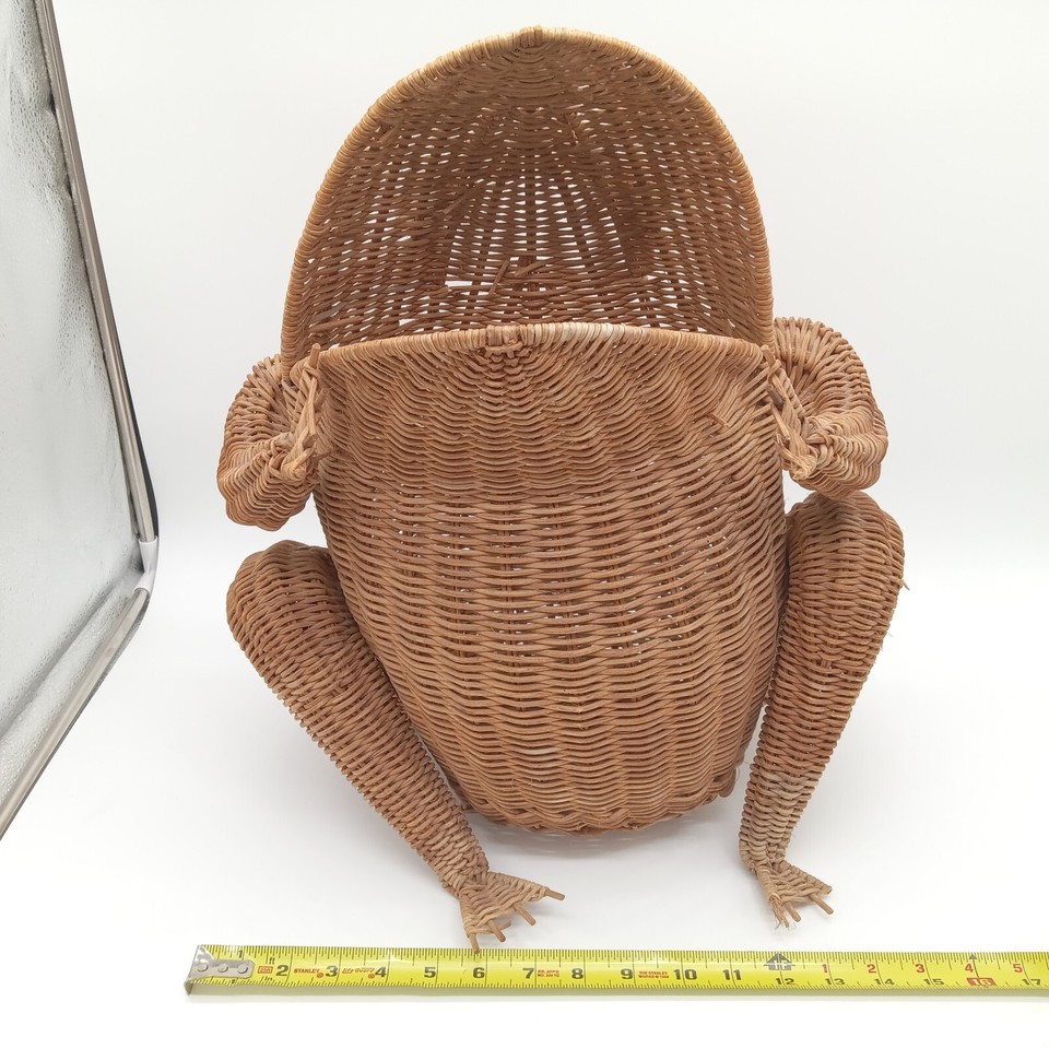 Vintage MCM FROG Basket Bin Large WICKER Rattan Glass Marble eyes BOHO ...