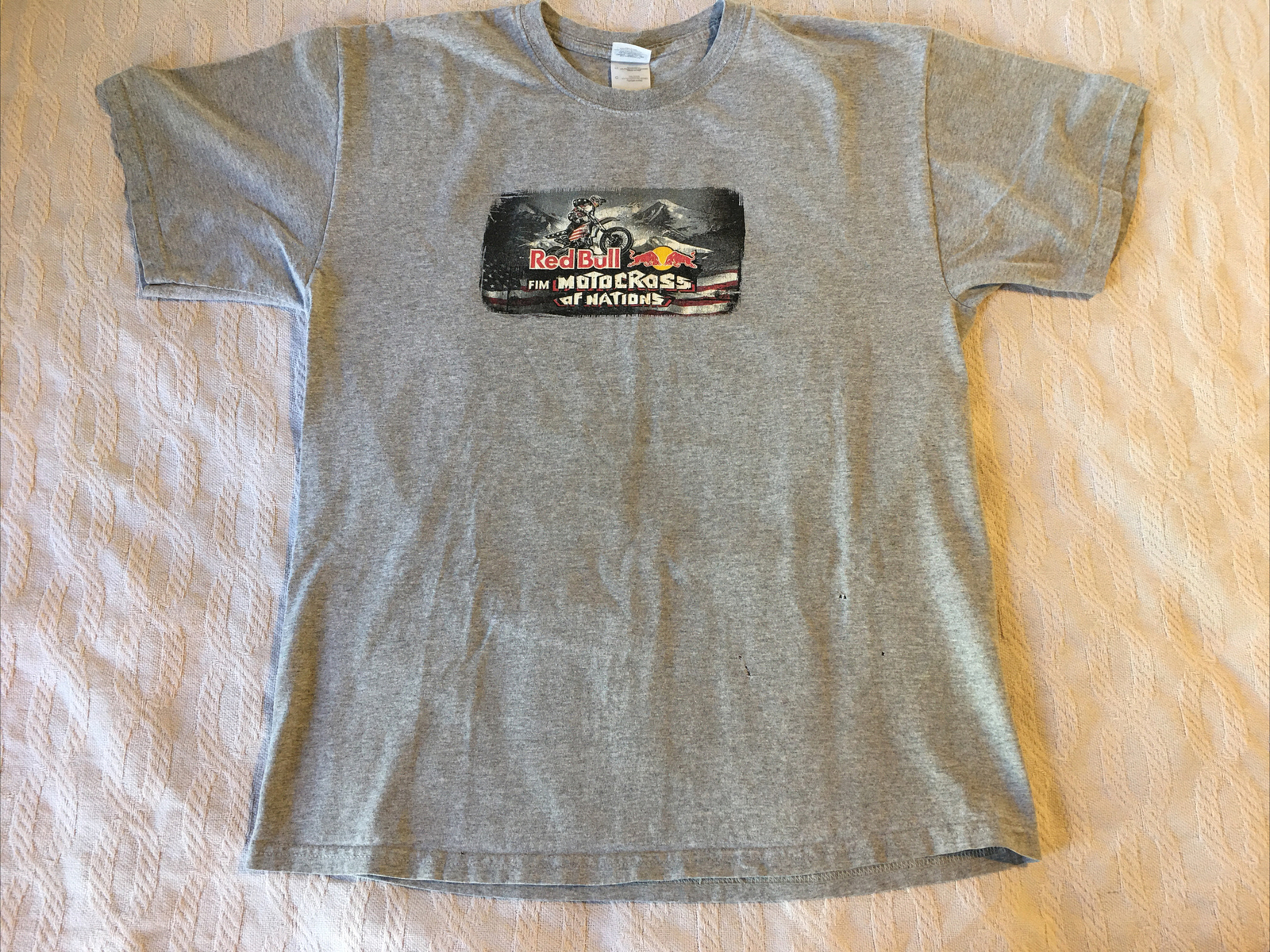 Large Gray Red Bull Motocross of Nations Graphic Tee,… - Gem