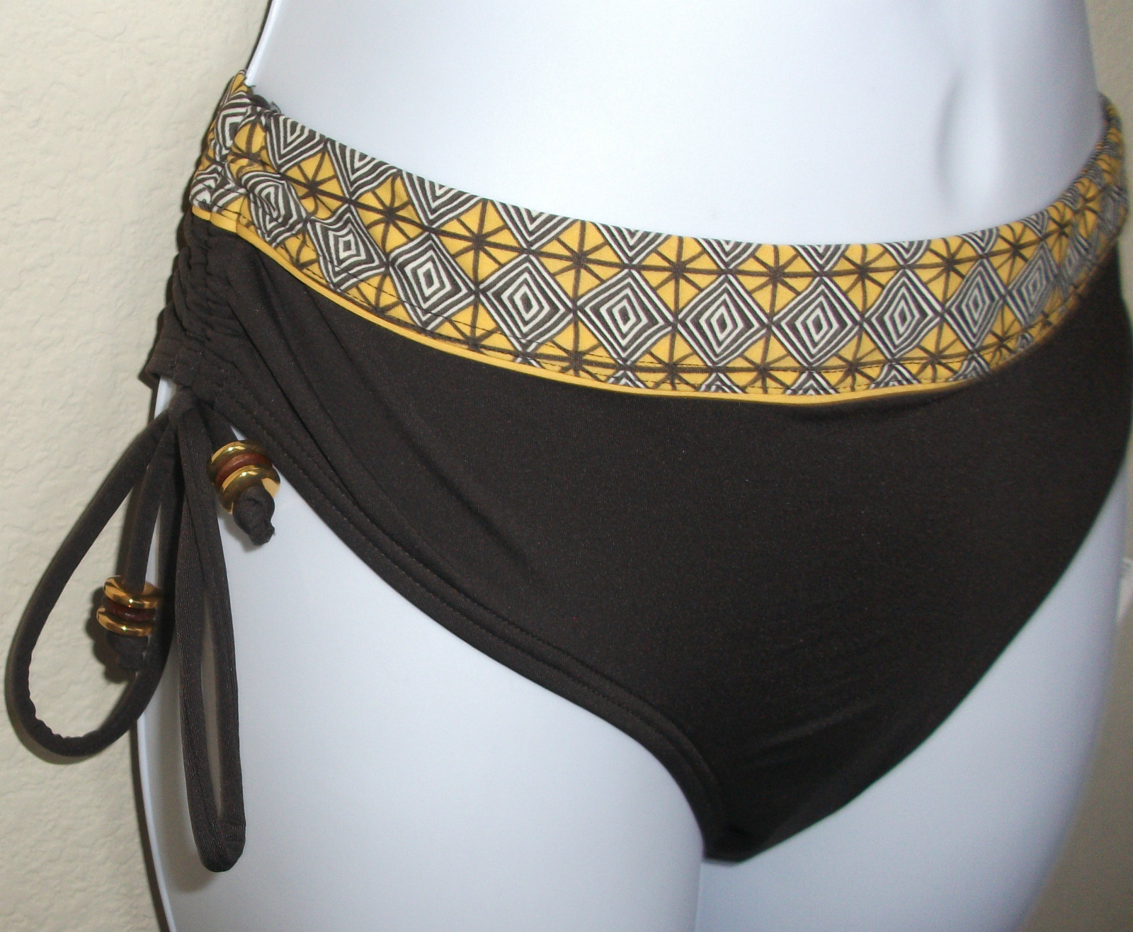 NWT COCO REEF black or brown colored border side cinched bikini bottom ...