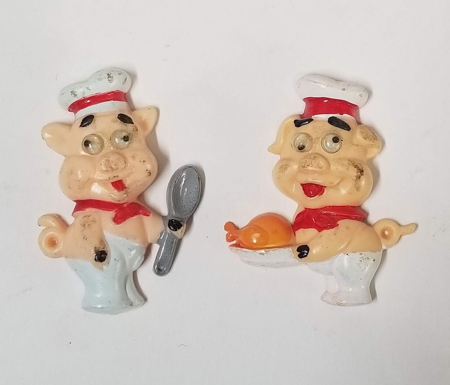 Pig Magnets Chef Googly Eye Plastic Refrigerator Magnets GIFTCO Pigs ...