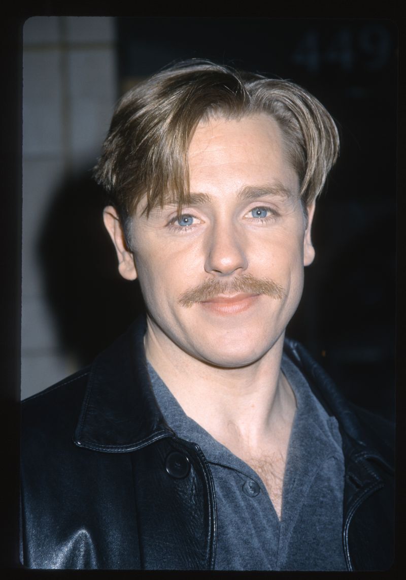 Ron Eldard's Instagram, Twitter & Facebook on IDCrawl