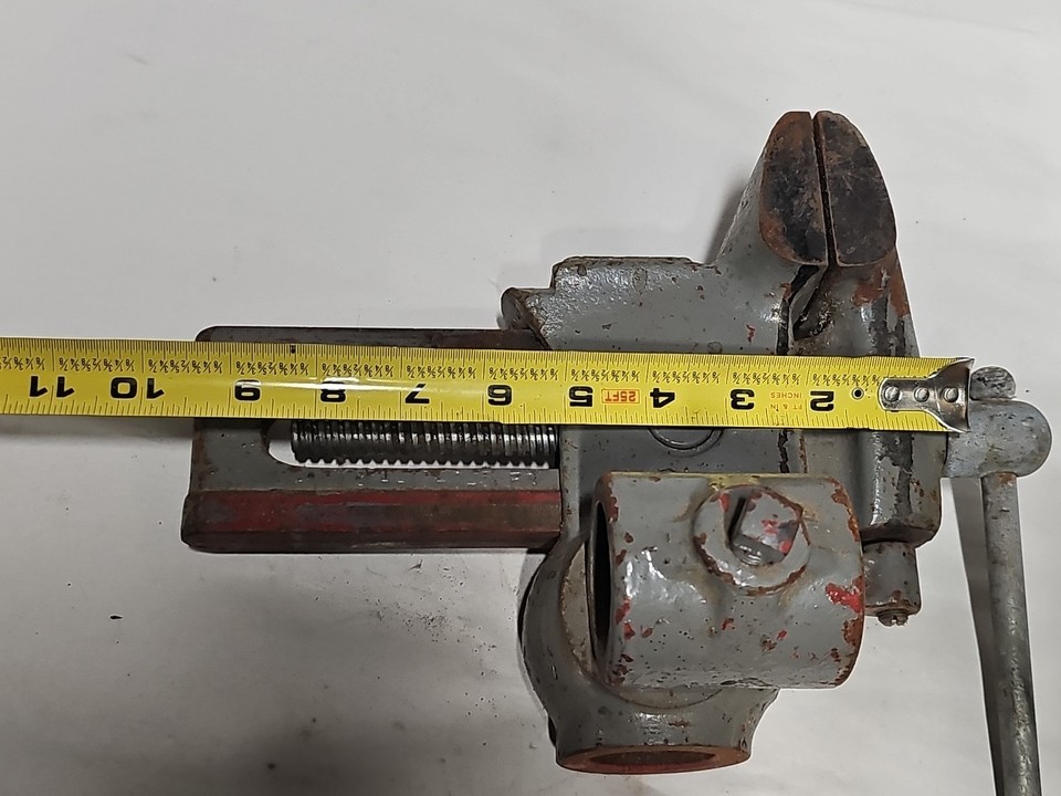 Vintage Will-Burt Versa-Vise? Pivoting Bench Vise 2-1/2" Jaws USA ...