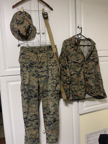 USMC MARPAT Uniform WOODLAND SET Combat Shirt Pant MEDIUM REGULAR HAT ...