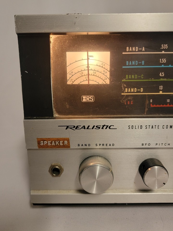 Realistic DX-150A Radio Shack AC/DC Solid State Communications Receiver ...