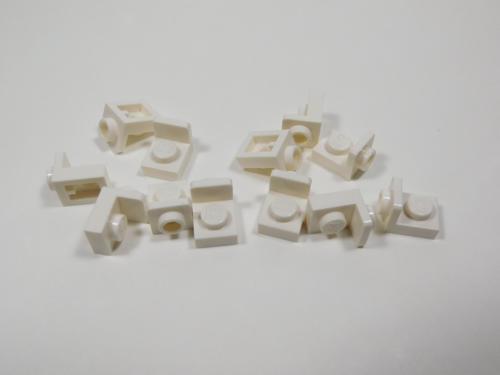 LEGO 12 White 1x1-1x1 Inverted Brackets N4 | eBay
