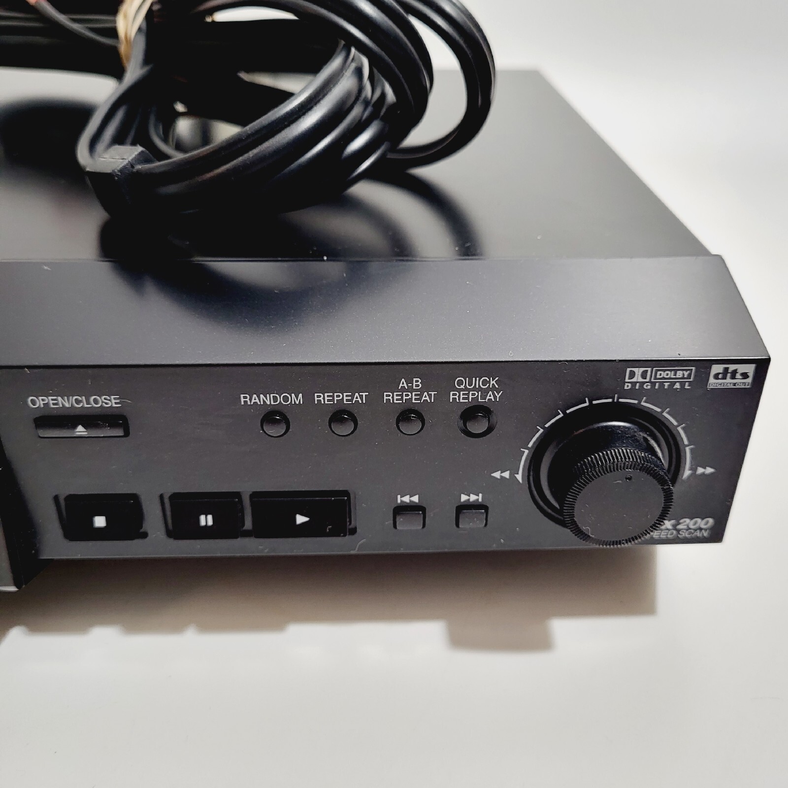 Panasonic DVD-RV32 DVD Player Hi-Speed Scan MP3 disc capable + Remote ...