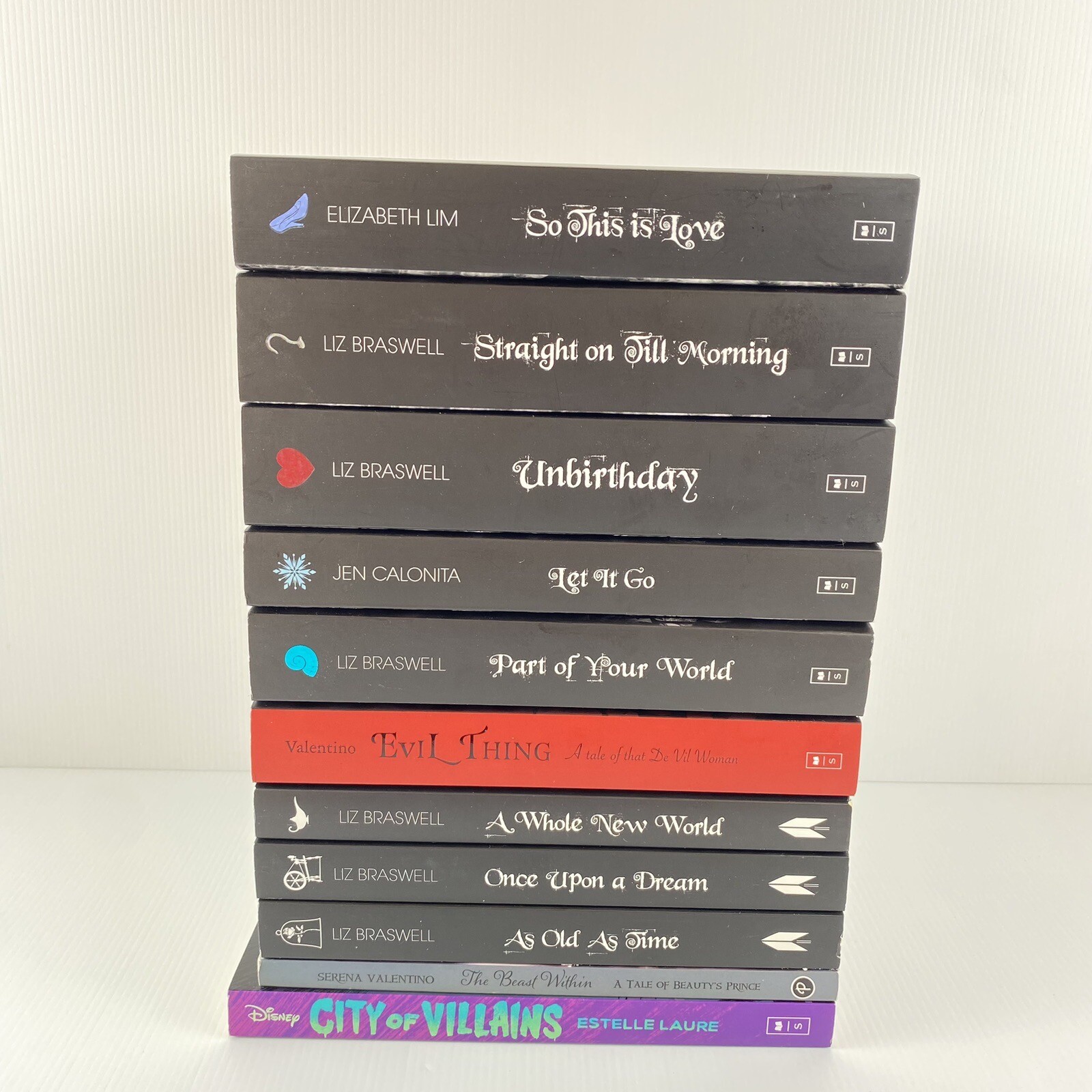 Disney Twisted Tale Plus Villains x 11 Lot Paperback Fairytale ...
