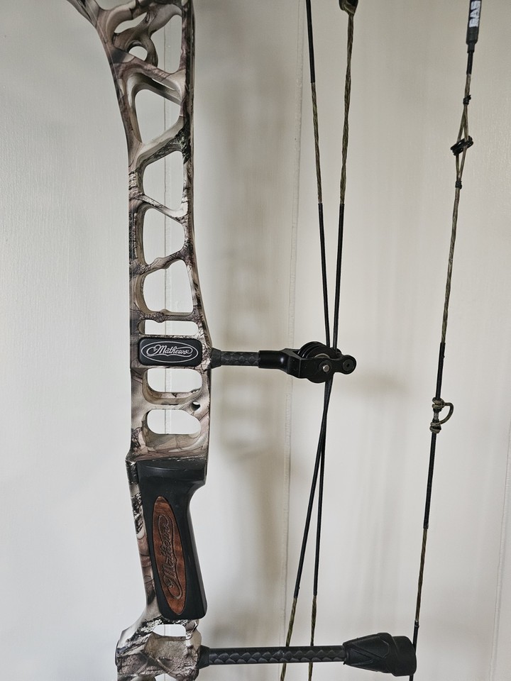 Mathews Triax Compound Bow | eBay