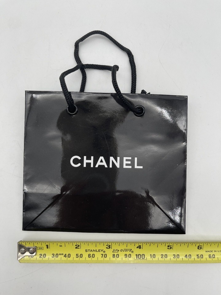 NEW Authentic CHANEL Paper Bag 5.5” x 4.75” x 2.25” Gift Bag Black ...