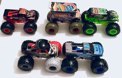 MONSTER JAM MONSTER TRUCKS, LOT OF 5 LOOSE: GREASE TRAP +++ 1:64 ...