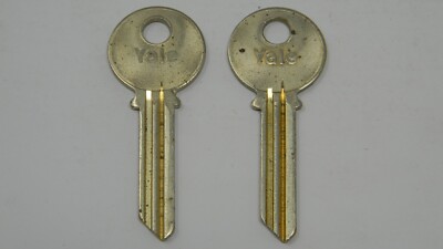 Original Yale Key Blanks GB Keyway 6 Pin - 2 Keys - Vintage Nickel ...