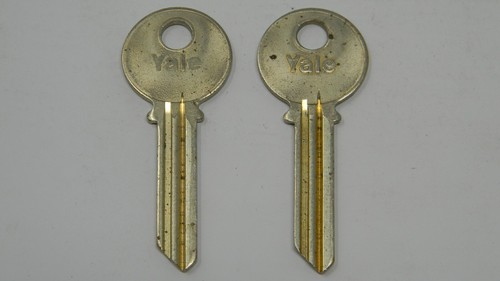 Original Yale Key Blanks GB Keyway 6 Pin - 2 Keys - Vintage Nickel ...