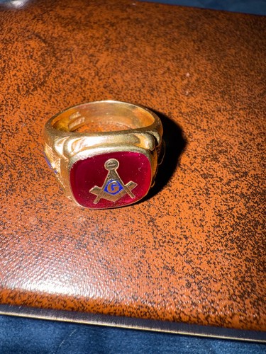 Vintage 10k Solid Gold Masonic Freemason Men Ring 8.6g Red Gemstone ...