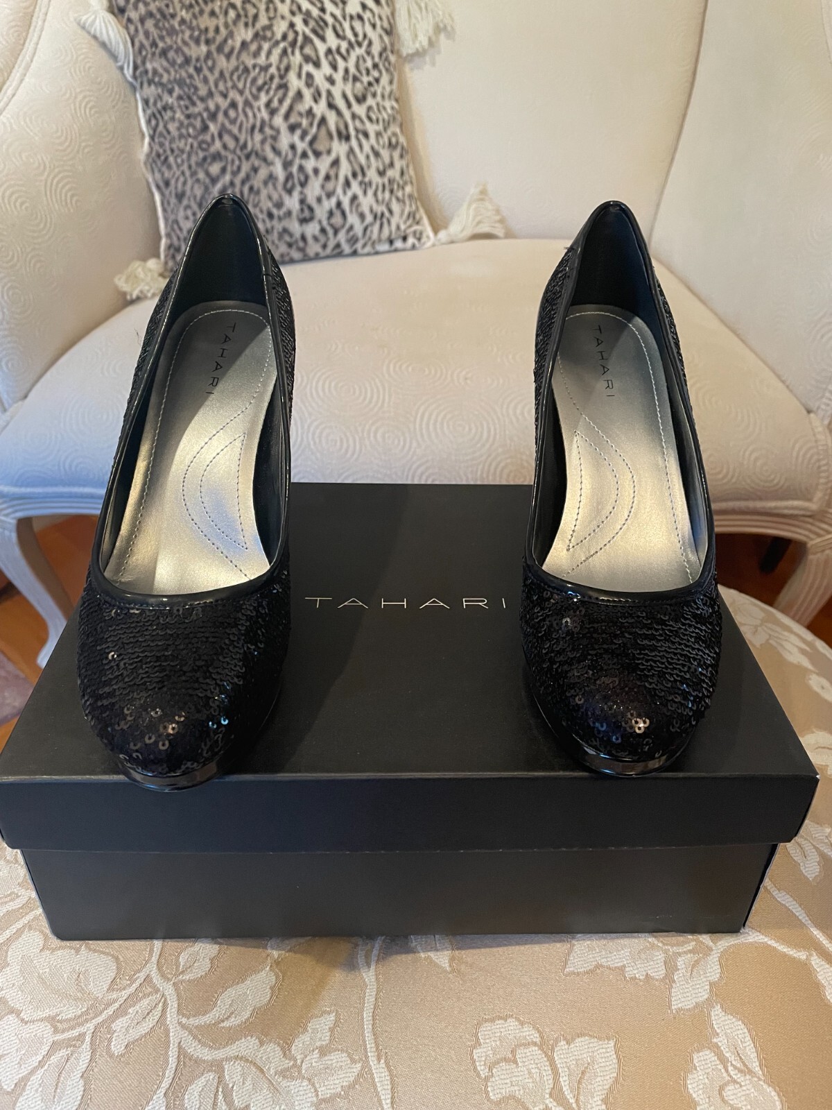 Tahari Cheryl Black Sequin Platform Pumps Size 6 1/2 … - Gem