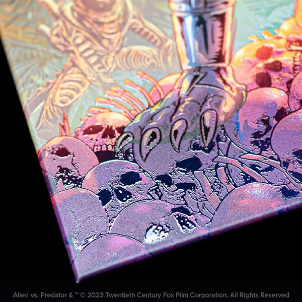 Displate Limited Edition Alien vs. Predator Glows in the Dark Black ...