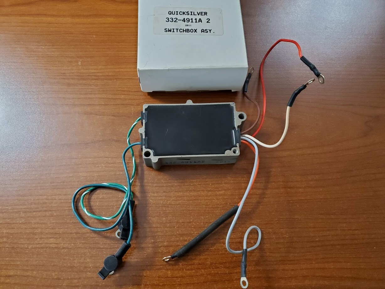 NEW QUICKSILVER MERCURY MARINE BOAT SWITCH BOX ASSEMBLY OEM PART 332 ...