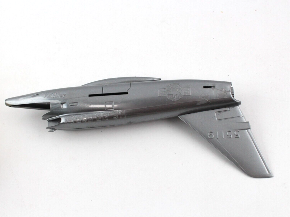 Aurora North American F-107 Fighter Bomber 1/72 1958 #295 MISSING BASE ...