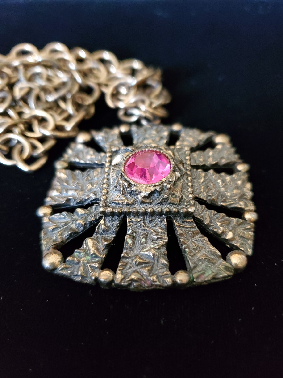 70s Brutalist Bronze Sunburst Cross Necklace Mid-cent… - Gem