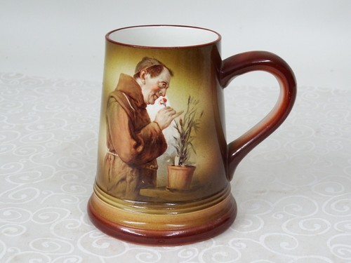 ANTIQUE MONK MUG COLUMBIAN ART POTTERY TRENTON,NJ 4 1/2" MONK SMELLING ...
