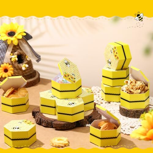 50 Pcs Bee Candy Boxes Paper Beehive Gift Boxes Yellow Paper Treat ...