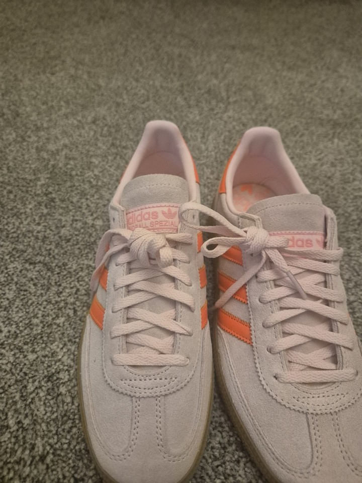 adidas Originals Handball Spezial W Clear Pink Solar Orange - Please ...