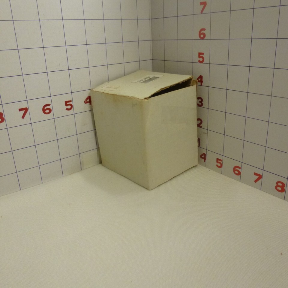 Artisan Flair Vintage Doll House Chair - yellow & Green - NEW | eBay